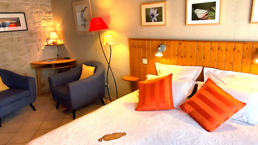 La Coustille - Bed and Breakfast